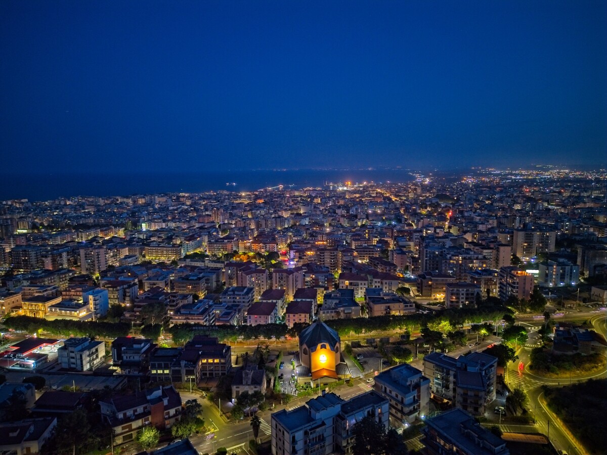 DJI MINI 3 Pro Night Photography – How to Take Photos in Low Light ...