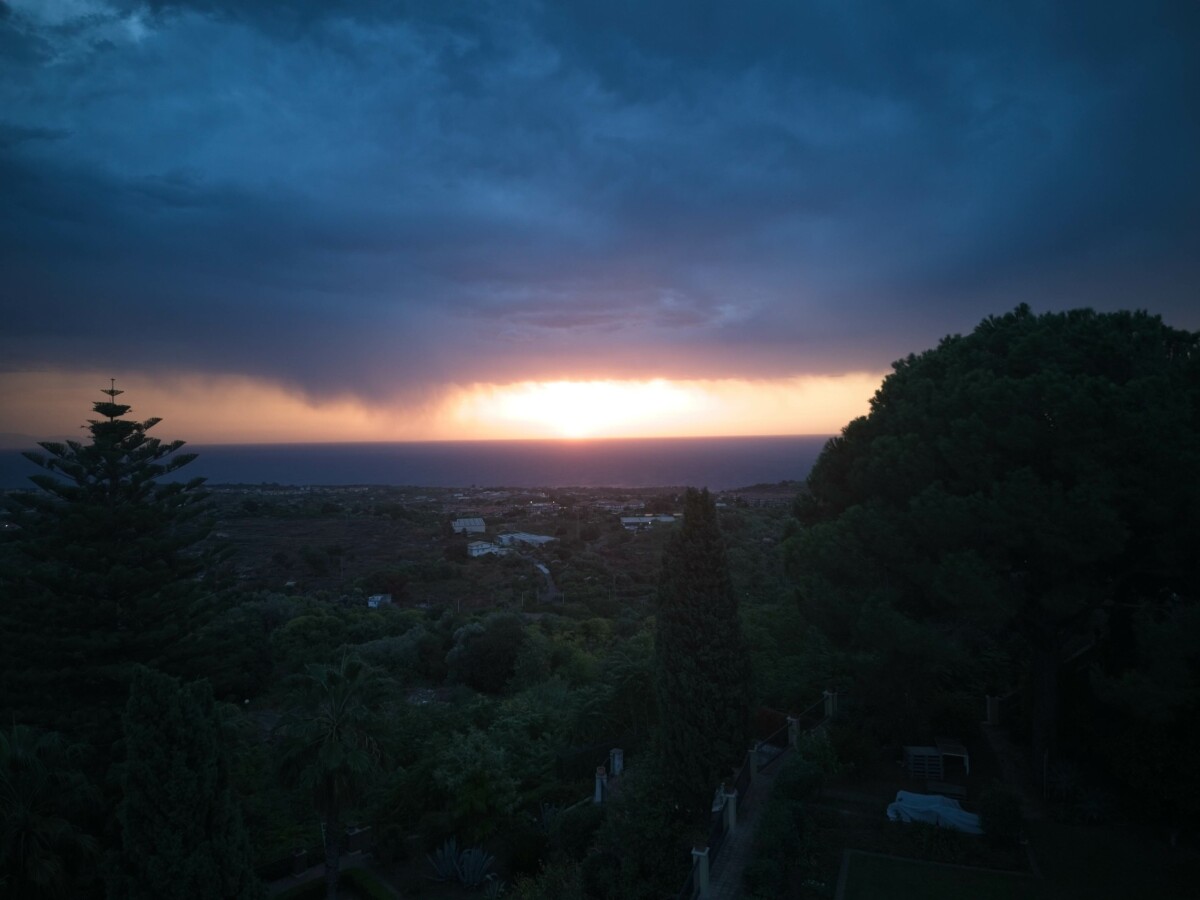 DJI Mini 3 and 3 Pro AEB Photo Mode for HDR Photography – VicVideoPic